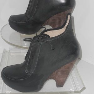 Max Studio | Shoes | Max Studio Black Leather Ankle Boots Size 75 ...